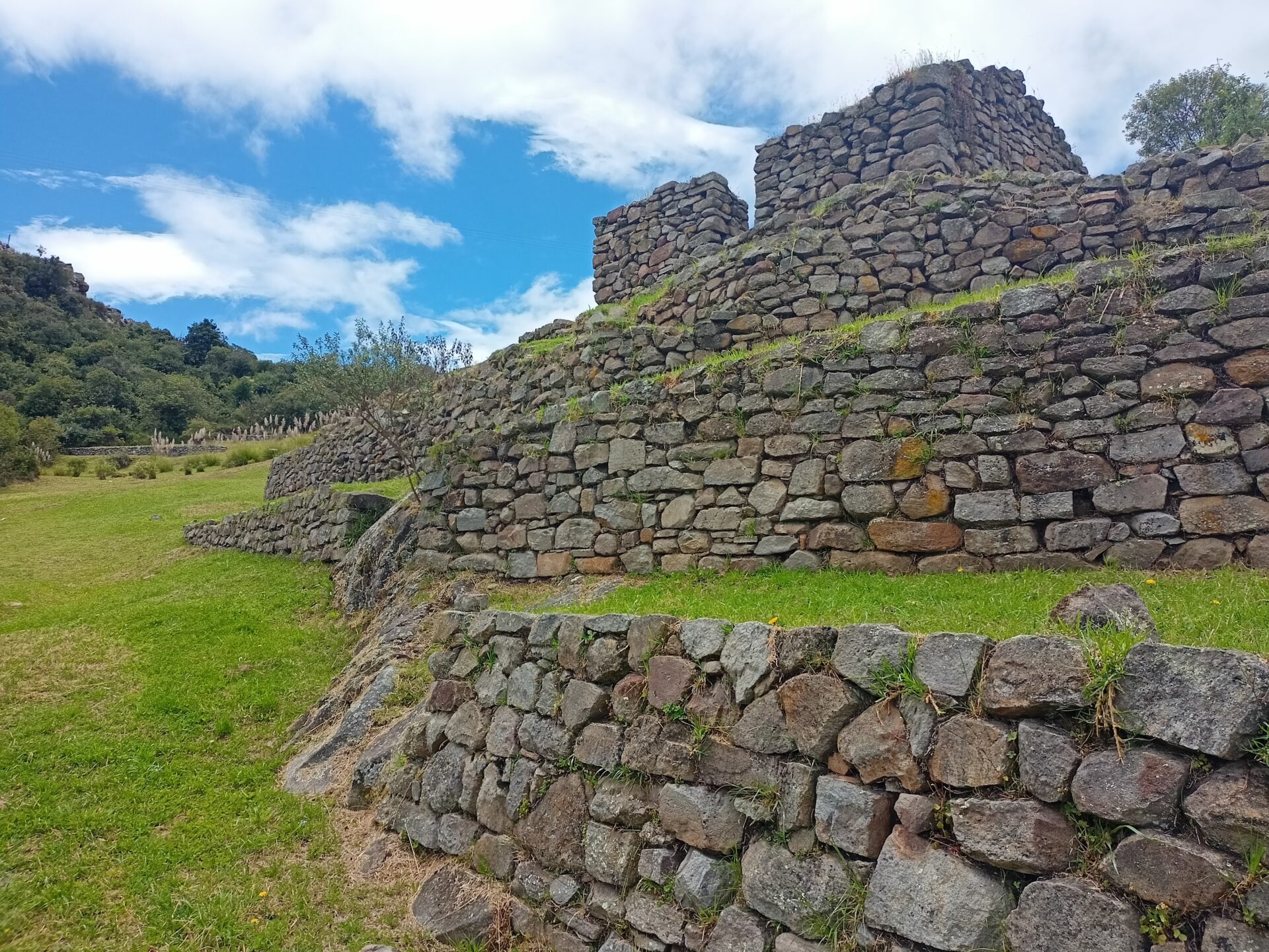 En Cojitambo se protegen 116.42 ha. de sitio arqueológico