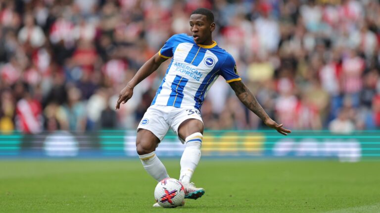 Pervis Estupiñán se une al AC Milan