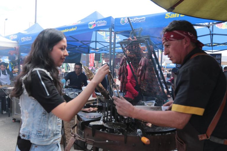 San Joaquín se llena de sabor con festival de carnes asadas
