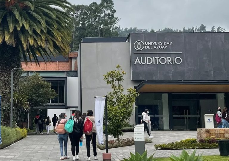 Universidades del Azuay e Internacional del Ecuador logran 100 % de ...